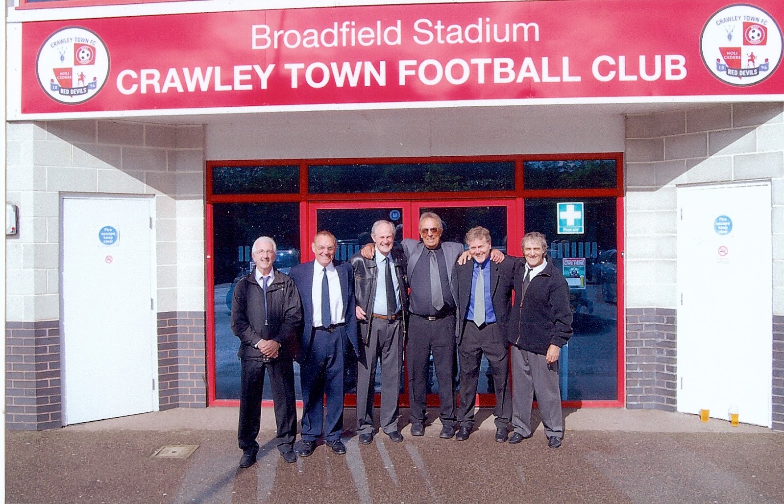 Crawley Town Football Club History: THREE PICTURES: Former players at ...