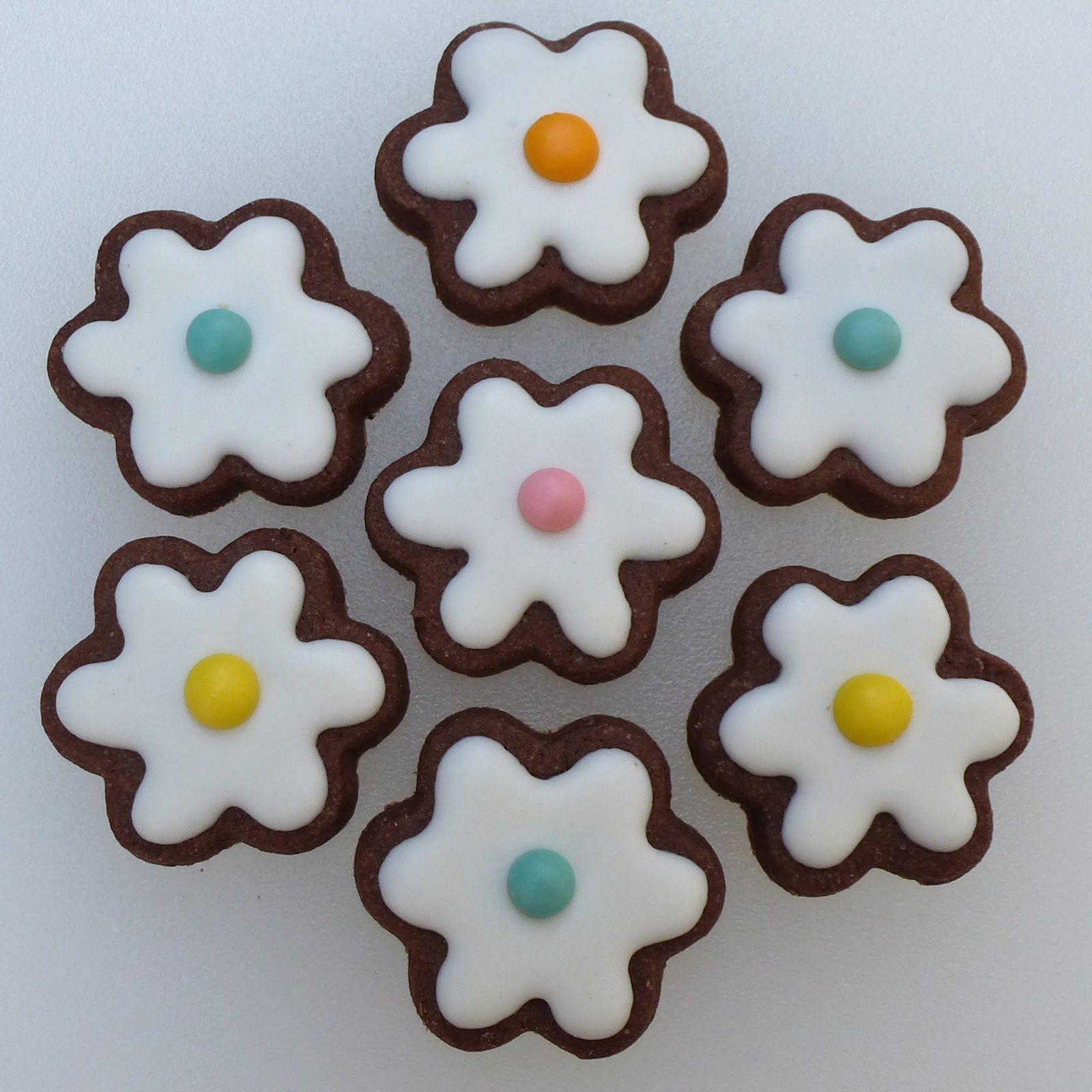 Nina's Show & Tell: Spring Flower Cookies