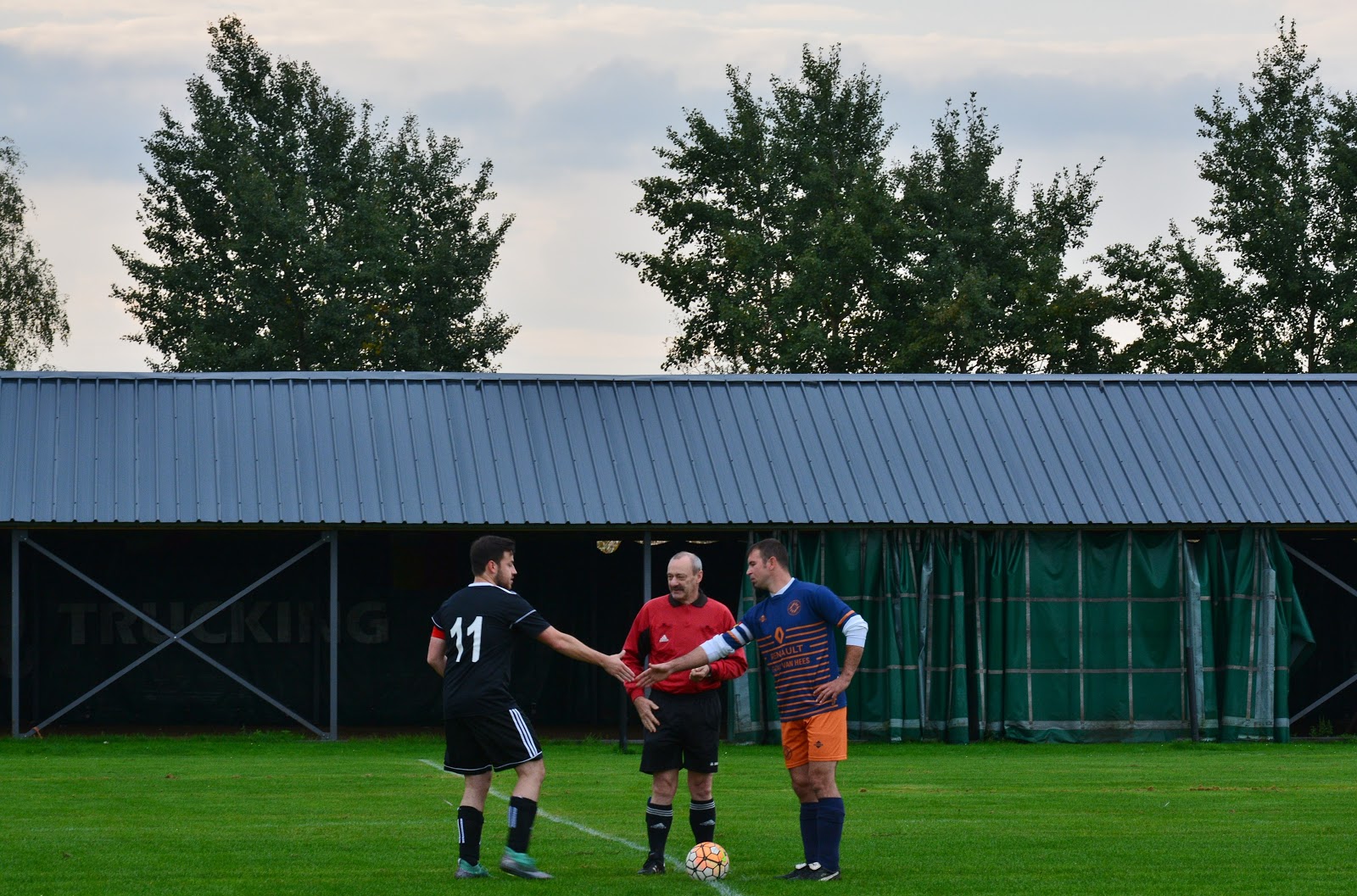 Extreme Football Tourism: BELGIUM: FC Unitas