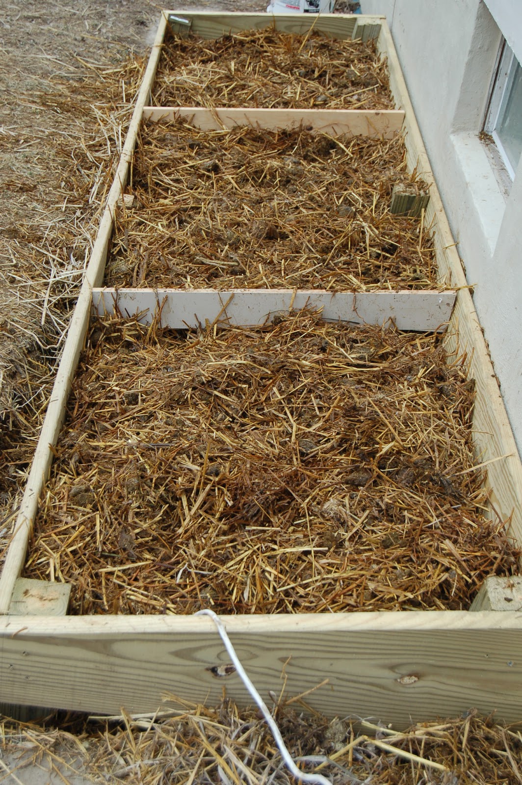 Midwestern Garden: Another Load of Horse manure