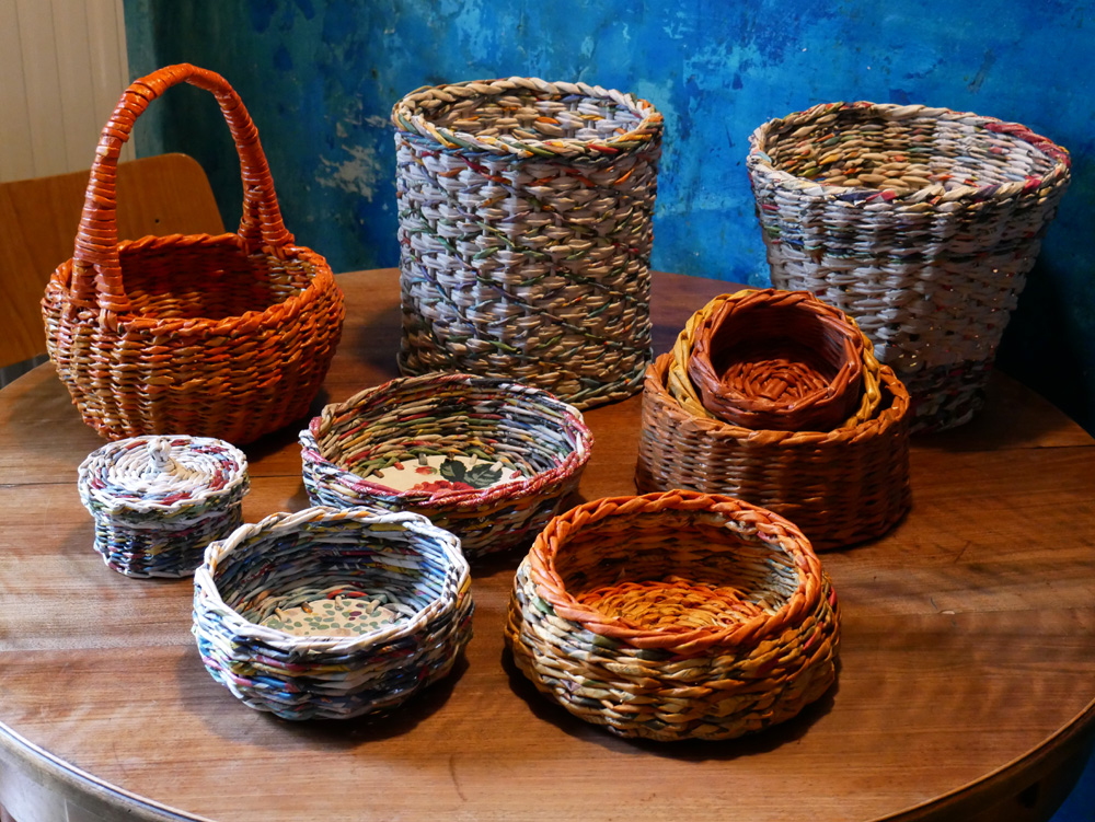 Martina Bölck www.marbol.de: Papier ist die neue Weide - Korbflechten ...