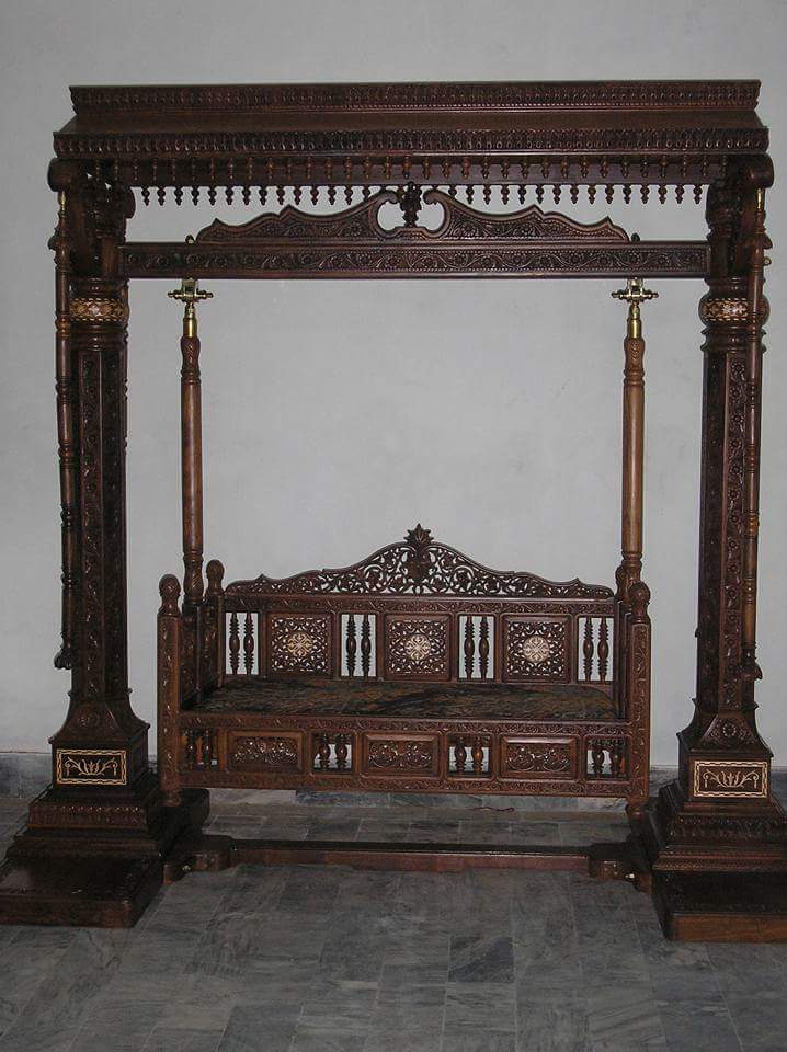 40 Beautiful Wooden Jhoola Designs | Wooden Jhula For Living Room ...