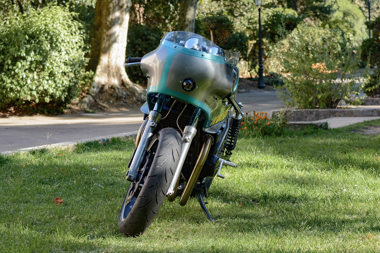Honda 750 rKb by Le Motographe - RocketGarage - Cafe Racer Magazine