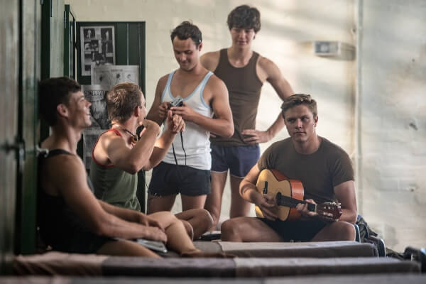 [Atlàntida Film Fest] Crítica de ‘Moffie’ (2019), de Oliver Hermanus: un retrato crudo del ...