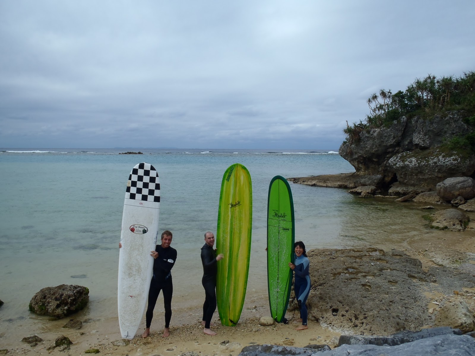 Happy Surfing Okinawa