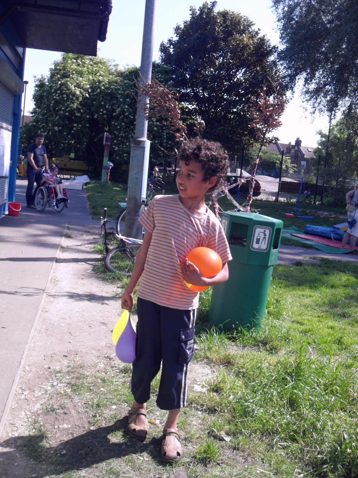 Hackney Marsh Adventure Playground: Family Inclusion play day
