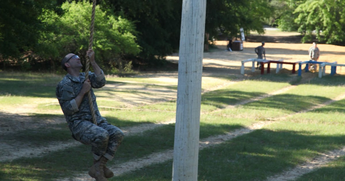 My Army Experience: The Real Obstacle Course (Basic Training) Day 22