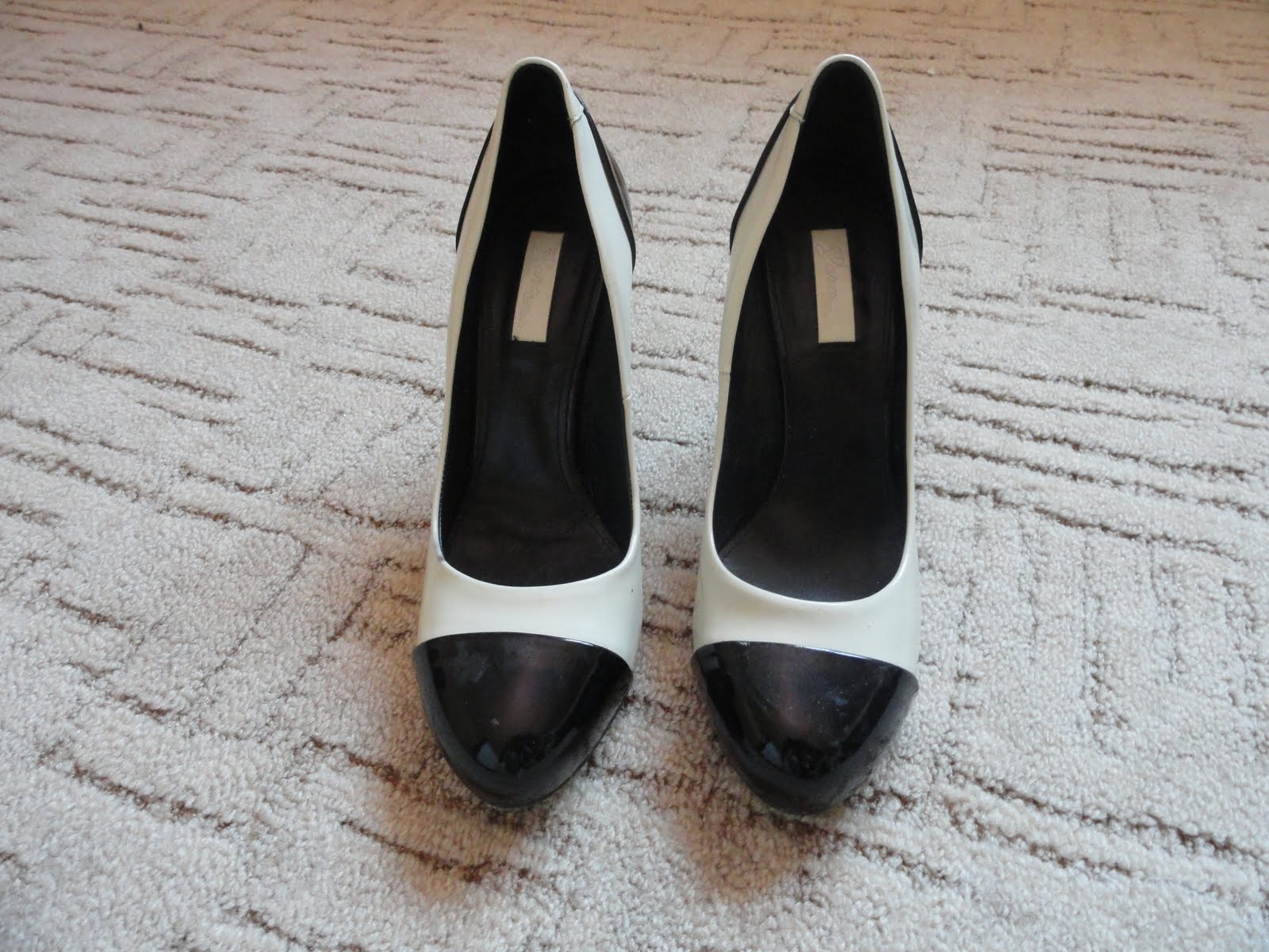 Hainutze dragutze: Pantofi ZARA