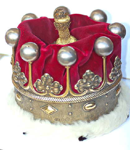 Official and Historic Crowns of the World and their Locations: Cardiff ...