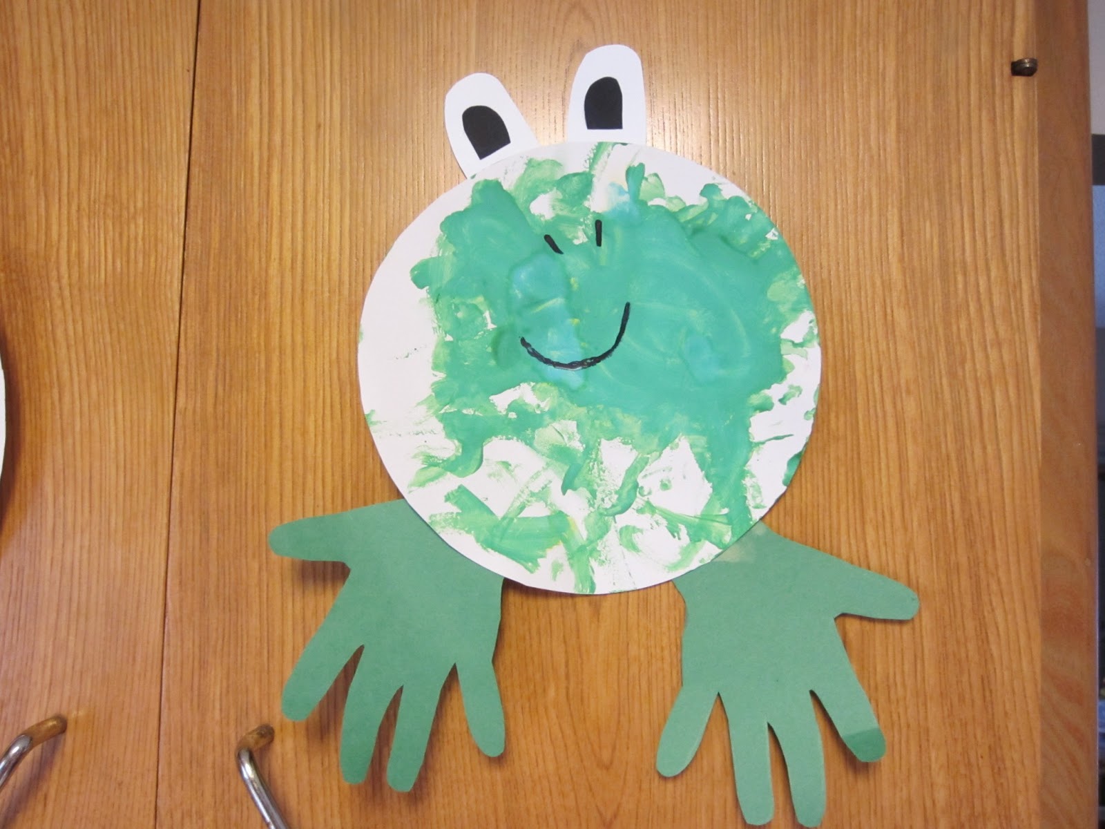 Learning The Frugal Life: Home Preschool - Teaching the Color Green