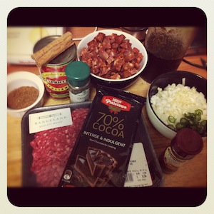 The Self-Raising Kitchen: Tasty comfort food - chilli con carne