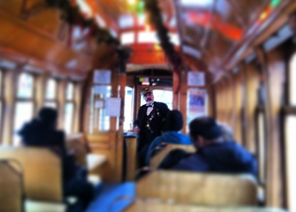 RANTINGS OF A FORMER TRIMET BUS DRIVER: BYE BYE VINTAGE TROLLEY