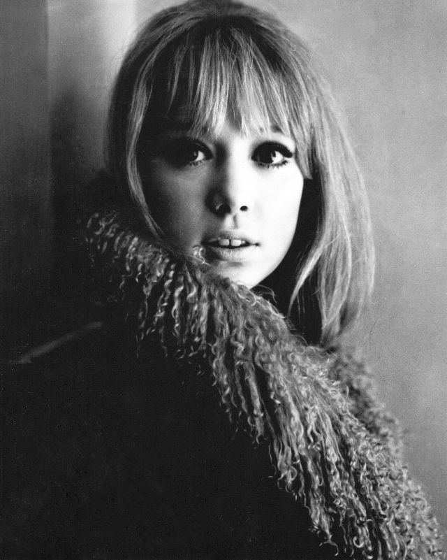 Rock's Most Beautiful Muse: 36 Rare and Fascinating Vintage Photos of a ...