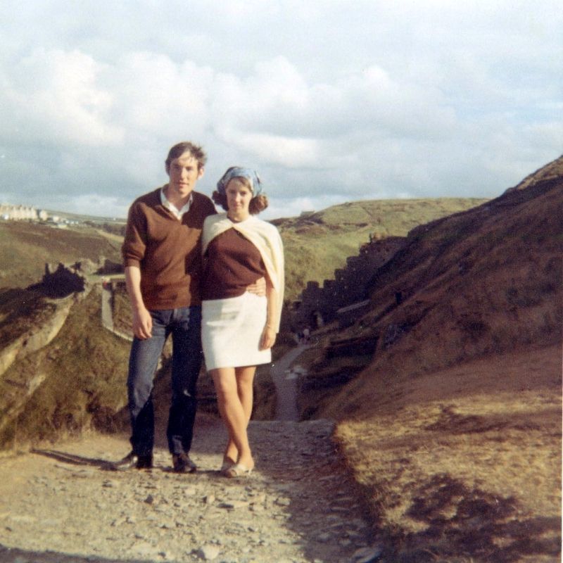 The Swinging Sixties 49 Snapshots That Capture Couples In The 1960s
