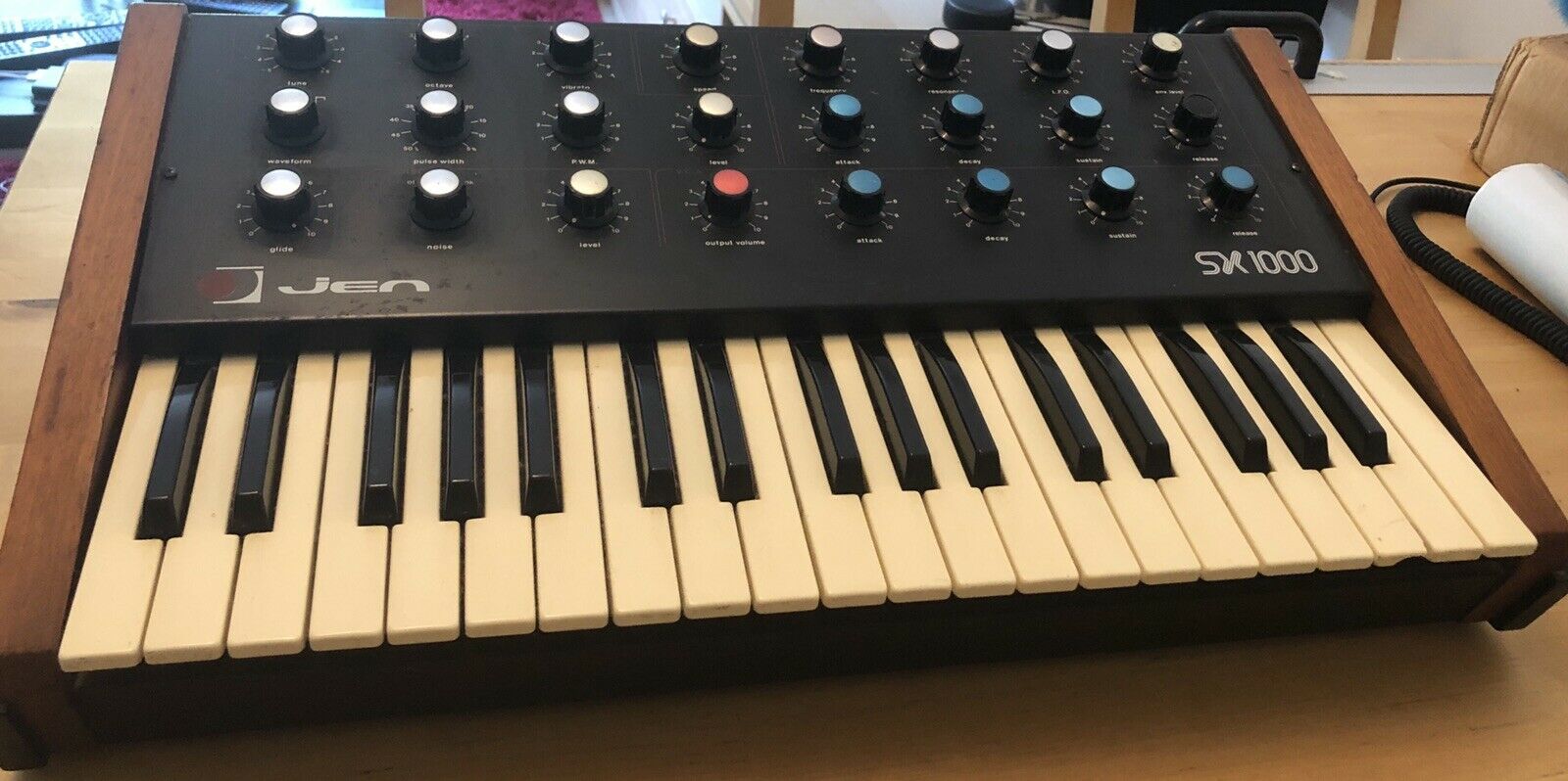 MATRIXSYNTH: Jen SX1000 Synthetone Analogue Monophonic Synth