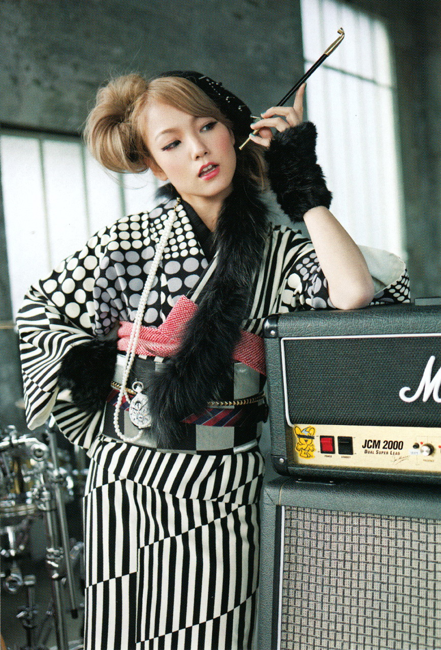 Mami Scandal Show Pb 1 [hd] Scandal Japan Band Wallpaper
