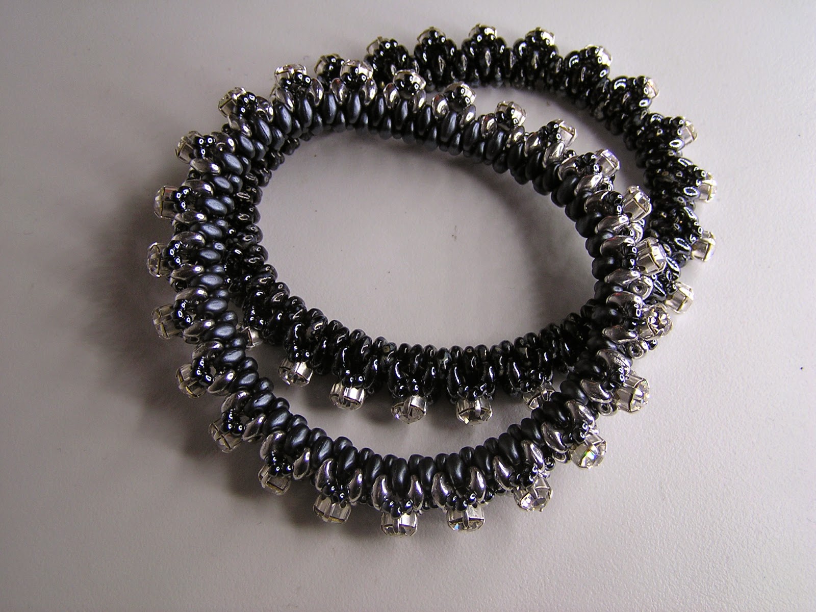 Catrina jewels: Bling Bling Bangle ( designer: Akke Jonkhof)