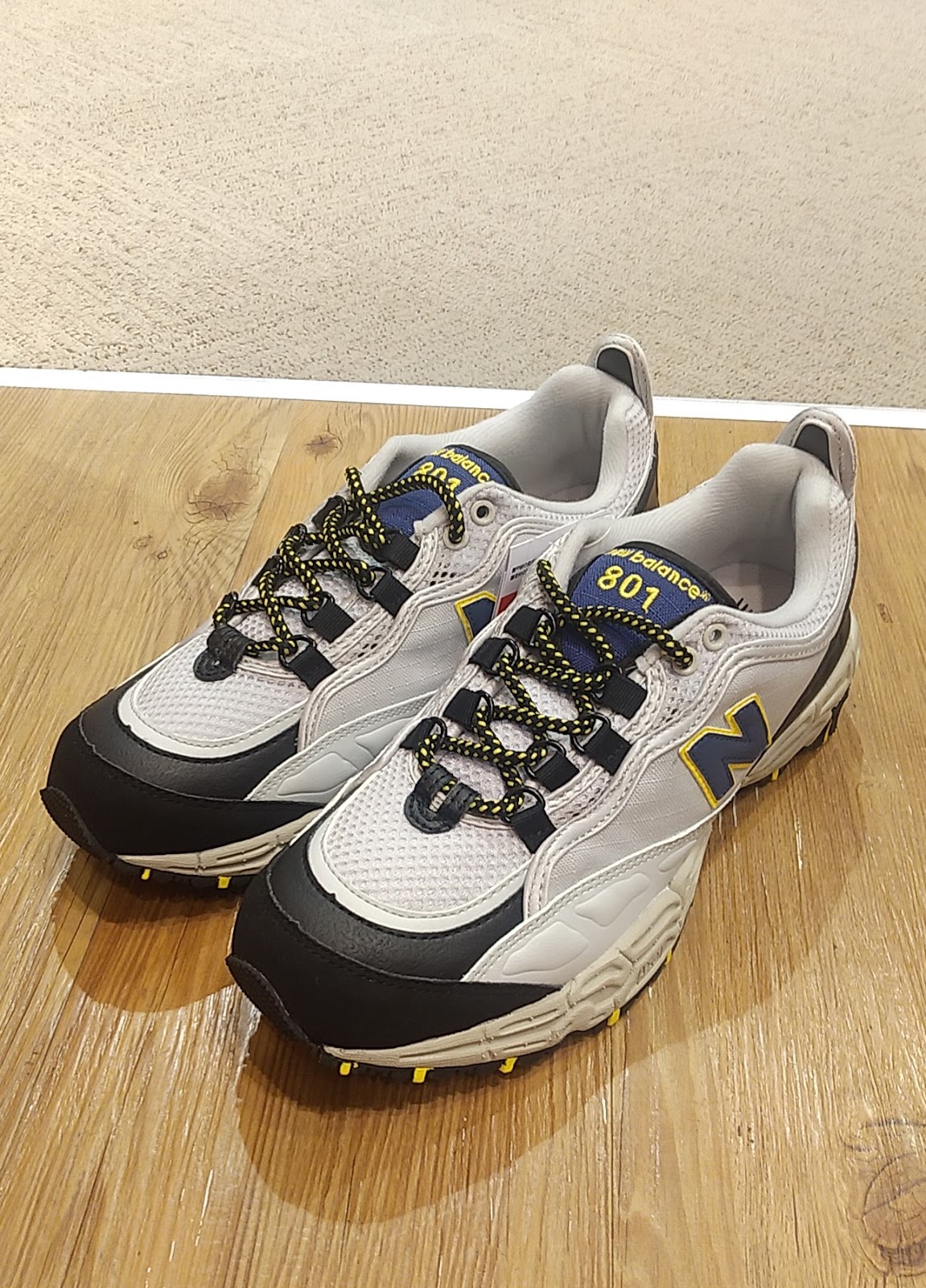 LIFE STORE / FREEDOM: NEW BALANCE M801