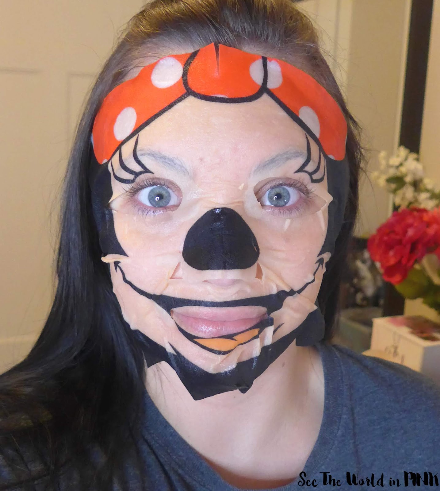 Mad Beauty Disney Minnie Magic Face Mask | See the World in PINK