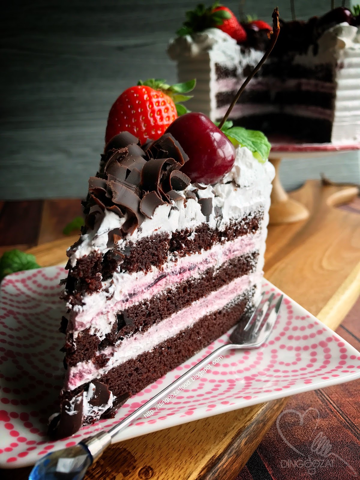 Miki's Food Archives : Fruity Moist Chocolate Cake Canape