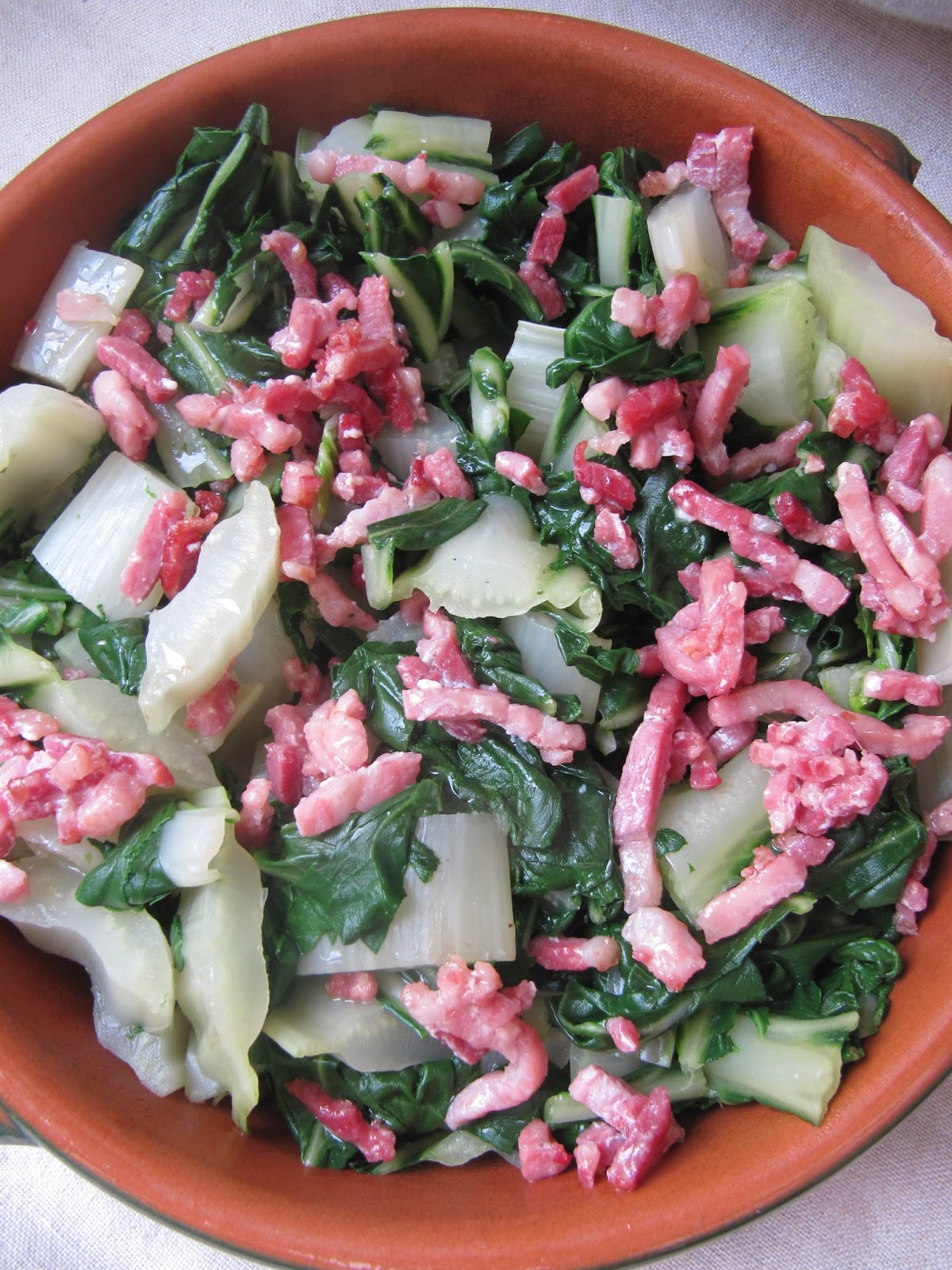 La cuisine d'ici et d'ISCA: Gratin de blettes à la tomate & aux petits ...