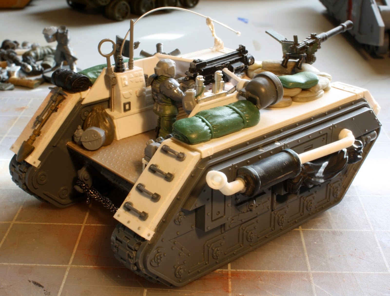 White Tanks Hobbies: WIP - Salamander Scout/Command Vehicle