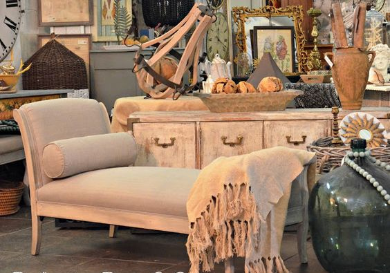 All About Vignettes: ASYMMETRICAL BALANCE