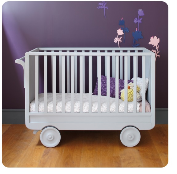 Purple Doughnuts: Furniture Of The Week: Alsatian Inspired Trolley Cot