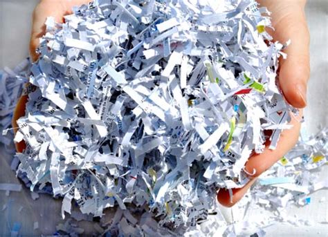 Waunablog: Recycling Tips - Shredded Paper