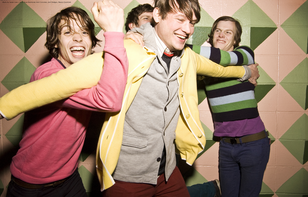 NOTICIAS Y EFEMERIDES MUSICALES Y DEL CINE: STRFKR (STARFUCKER ...