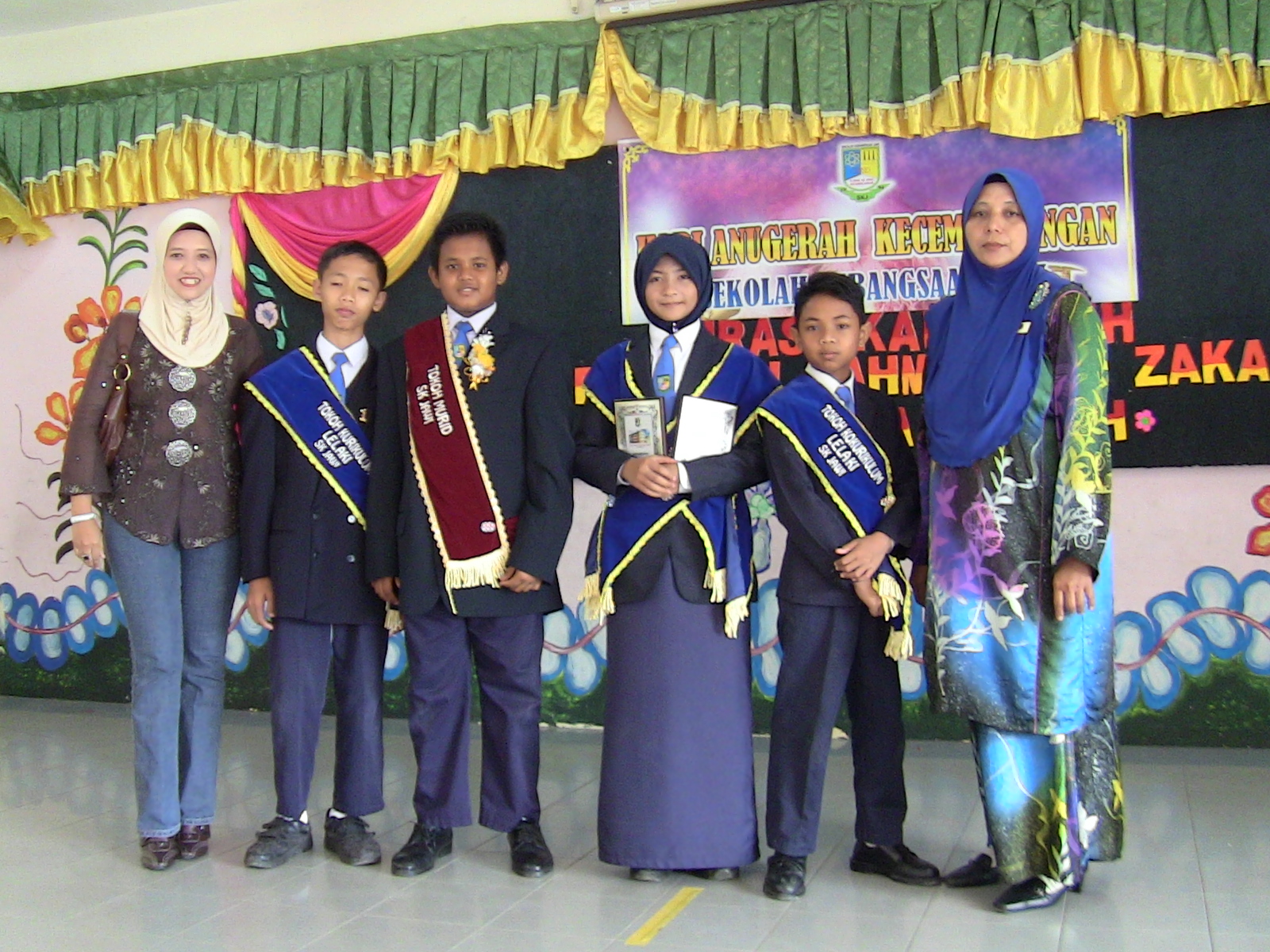 HARI ANUGERAH KECEMERLANGAN 2011 @ SK Jawi ~ PERSADA KECEMERLANGAN