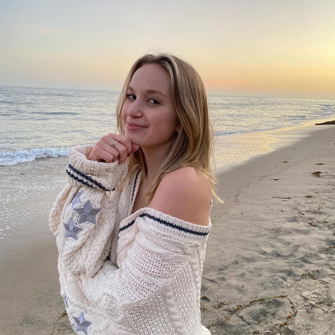 Starlet Arcade: Brady Reiter