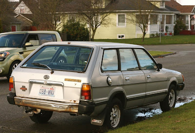 OLD PARKED CARS.: 1982 Subaru GL "Cyclops."