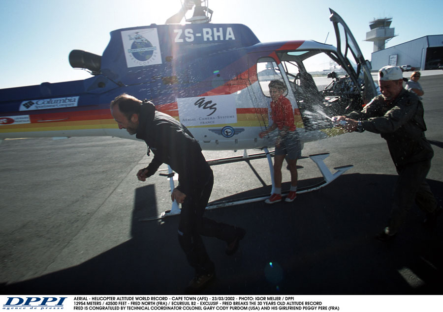 Pergelator: Helicopter Altitude Record