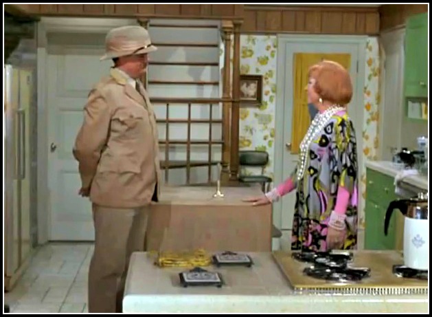 21 Rosemary Lane: The Charming Homes of "Bewitched"