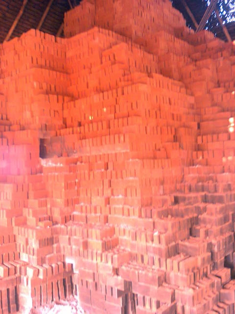 BATA MERAH (EXPOS) KARANG PAWITAN GARUT