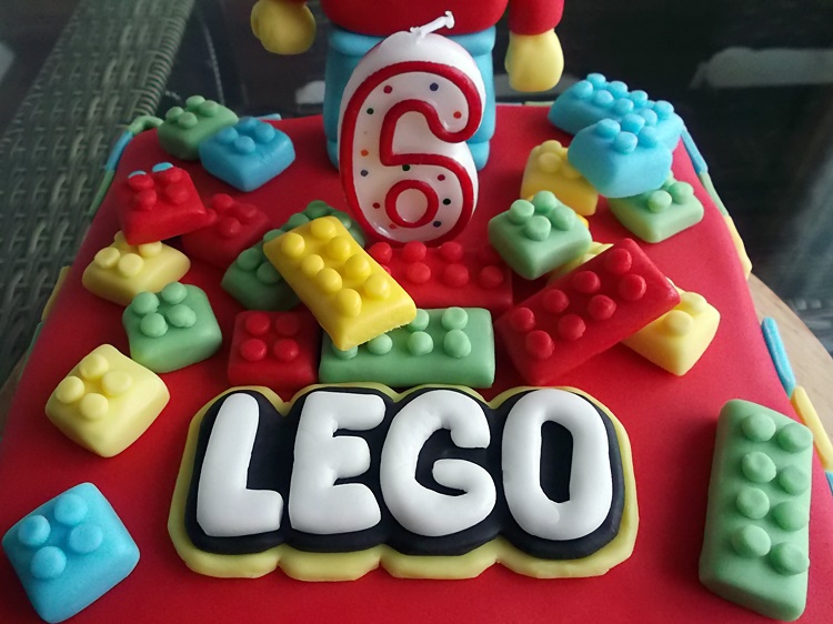 Moje mozkovna: LEGO dort