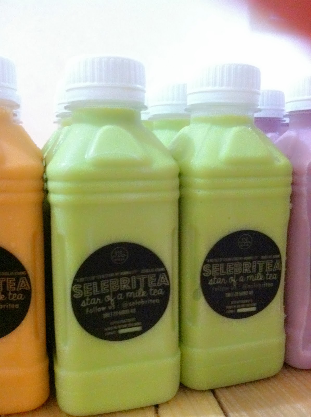 Thai Tea Botol SELEBRITEA: Product