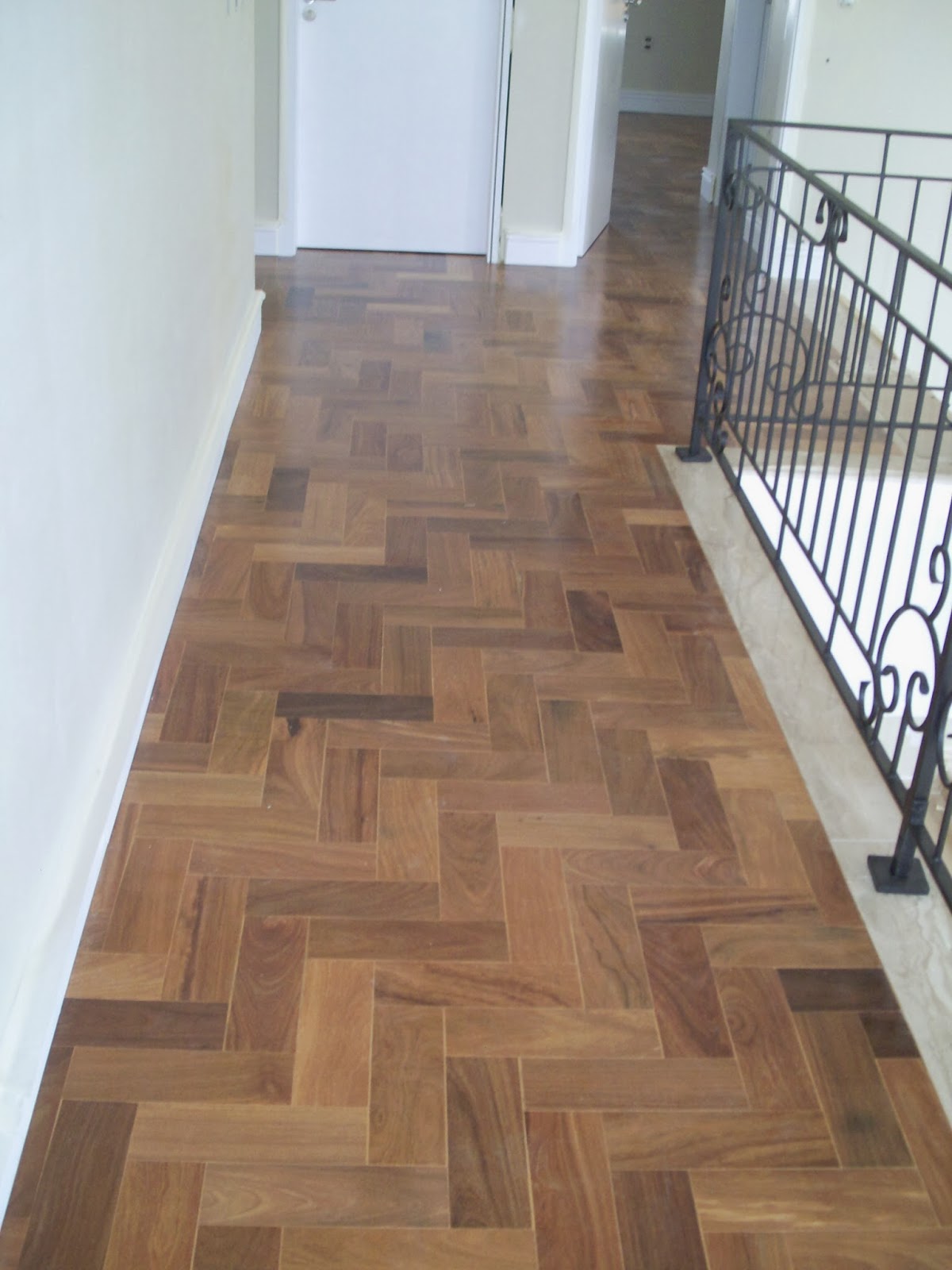 Métodos Revelados: PISO TACO CUMARU ESCAMA DE PEIXE