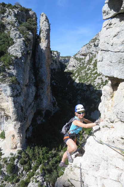 Mujeres de Pyrenaica: Ferrata de Rodellar. Espolón de la Virgen ...