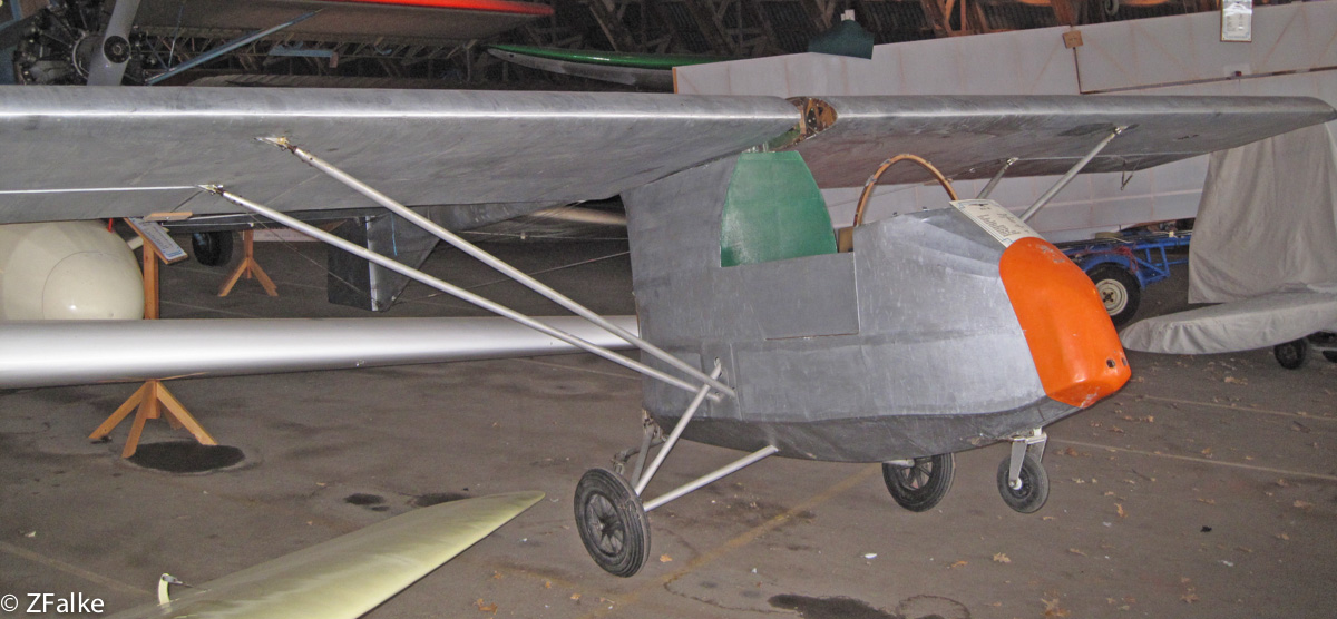 Me gustan los aviones: Roger Adam RA 10 (versión ULM)