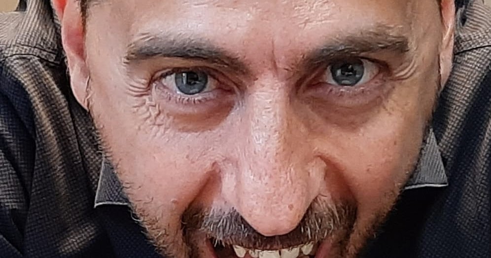 EMILIO MANRIQUE RUIZ: A IVAN A LOS 45 AÑOS