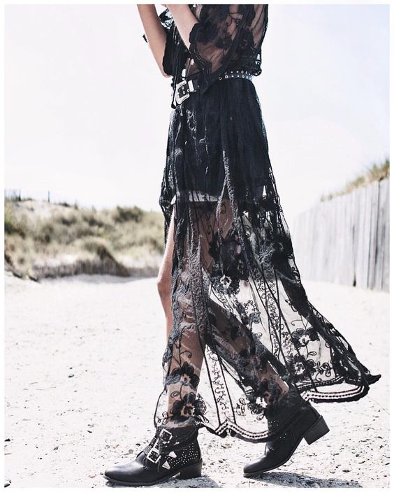 S in Fashion Avenue: FASHION TREND ALERT: THE ROCKSTAR STYLE