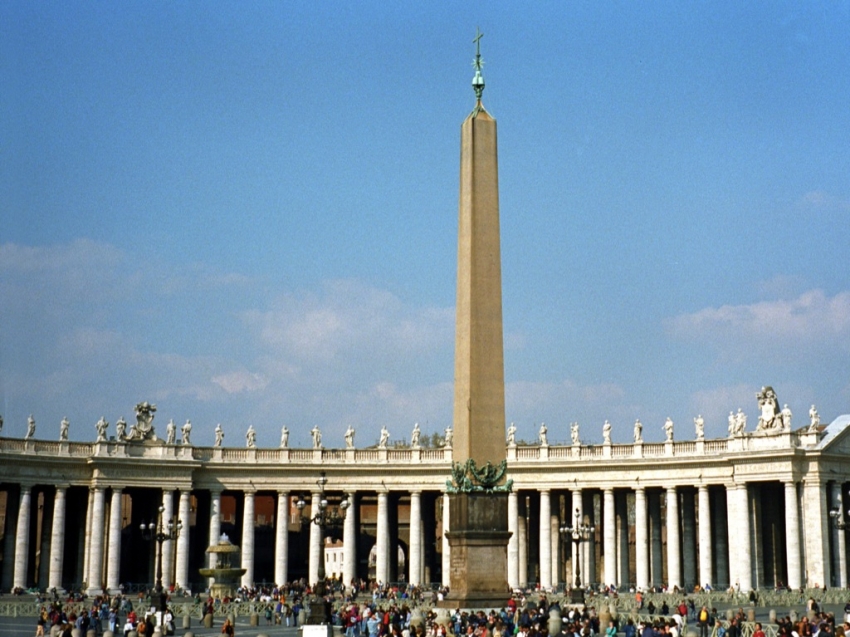 Il Blog di Fabrizio Falconi: Gli obelischi di Roma - 3. Obelisco Vaticano