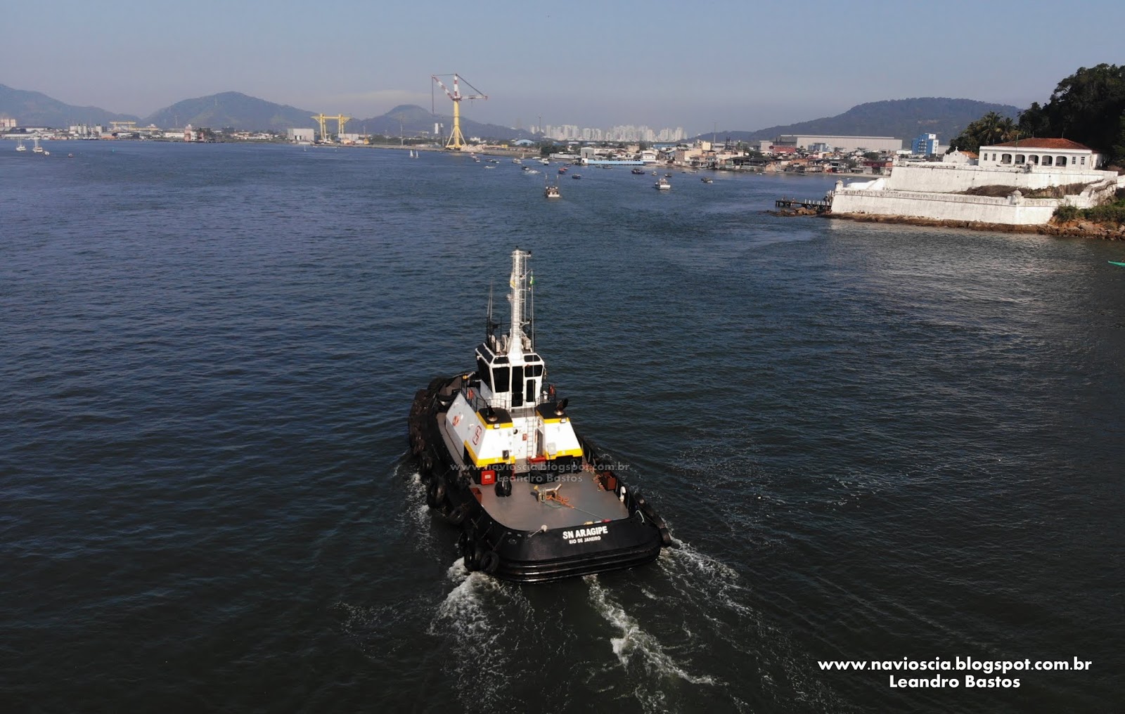 Navios de Santos & CIA: Rebocador SN ARAGIPE