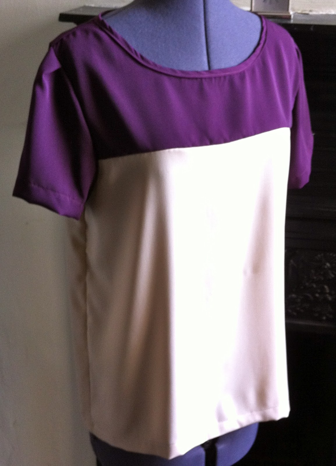 Diary of a Chain Stitcher : Finished Project - Colour Block T-Shirt