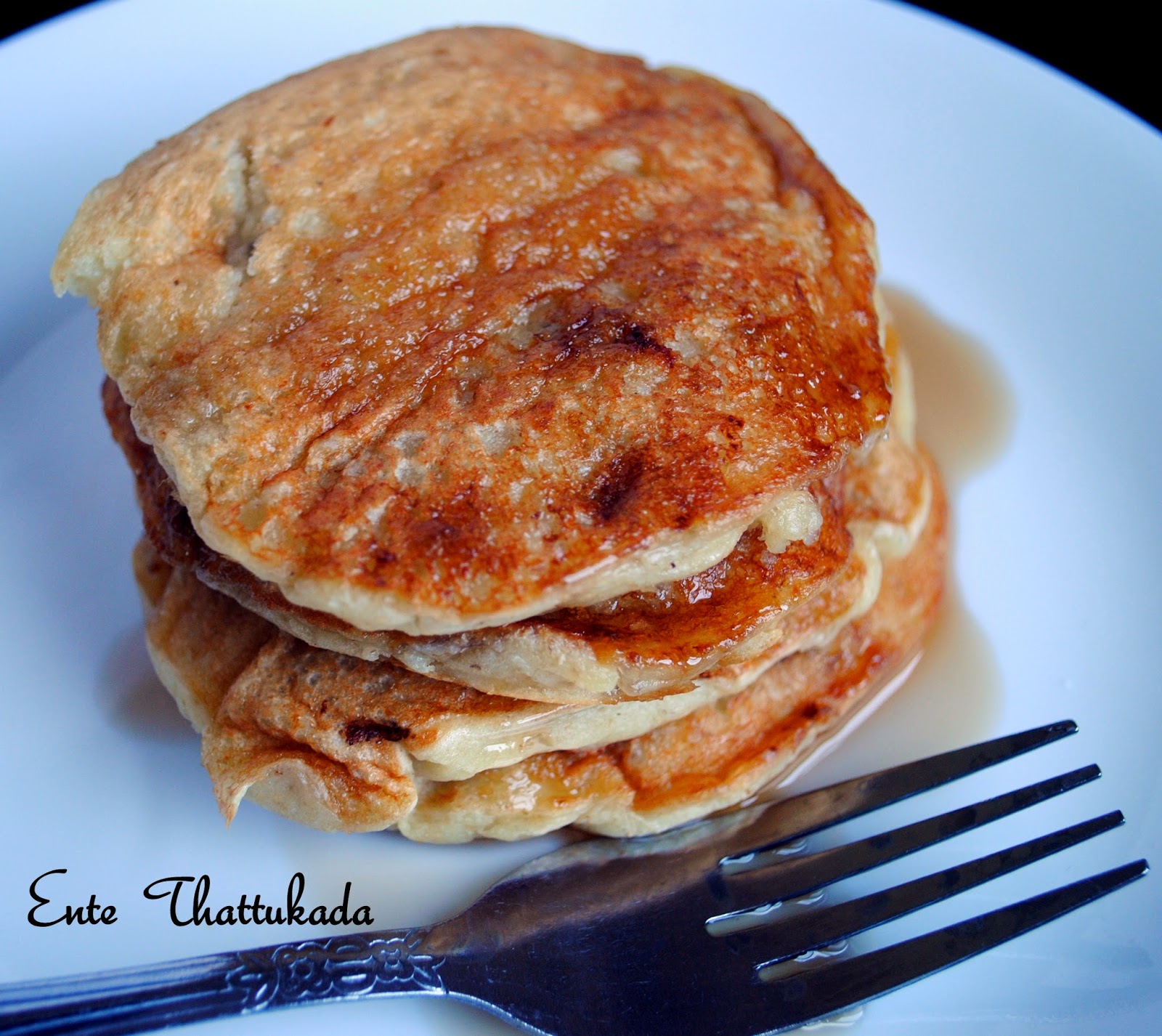 Ente Thattukada: Eggless Whole Wheat Banana Pancakes