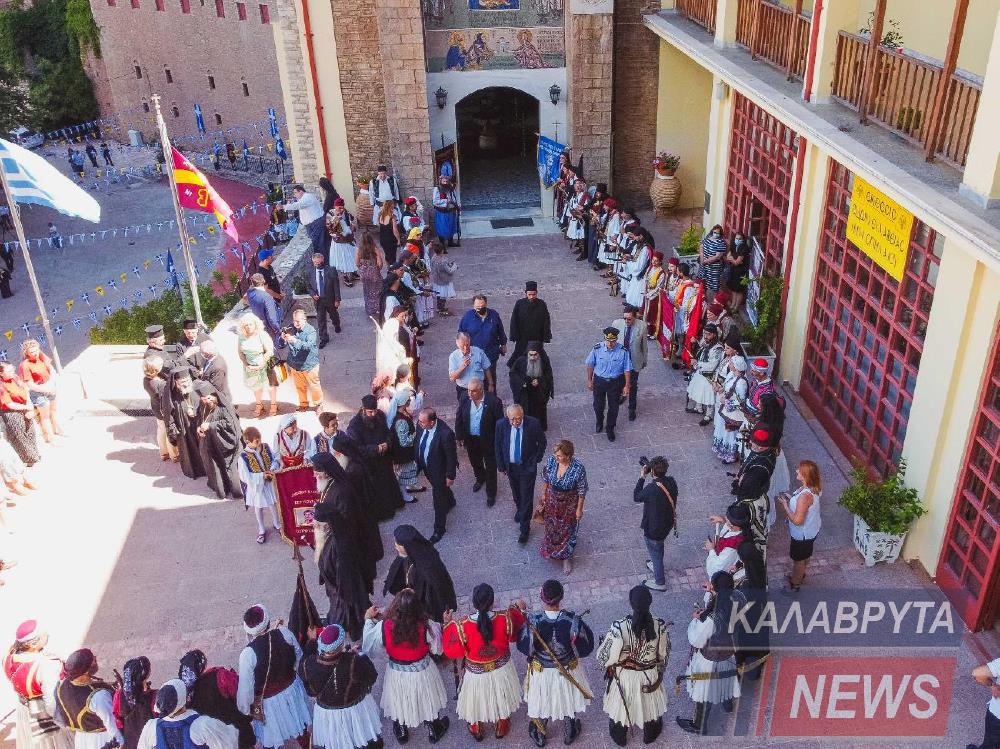Εντυπωσιακή αναπαράσταση της Μάχης του Μεγάλου Σπηλαίου - Δείτε εικόνες ...
