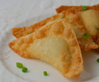 Ain't no cooking like Momma's: Lobster Rangoon