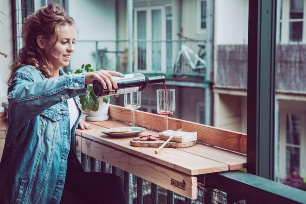 52 Comfortable Balcony Mini Bar Design Ideas That Fit In Your Apartment ...